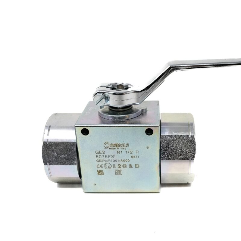 Gemels® 2 Way Ball Valve, Block Style, 1-1/2" NPT Reduced ports