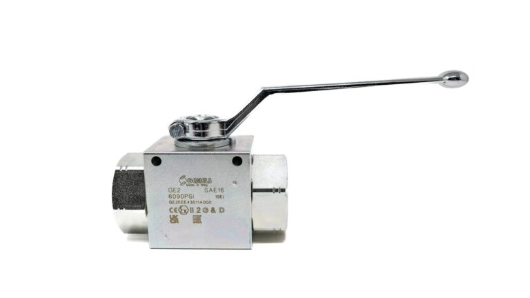 Gemels® 2 Way Ball Valve, Block Style, 1" SAE Ports