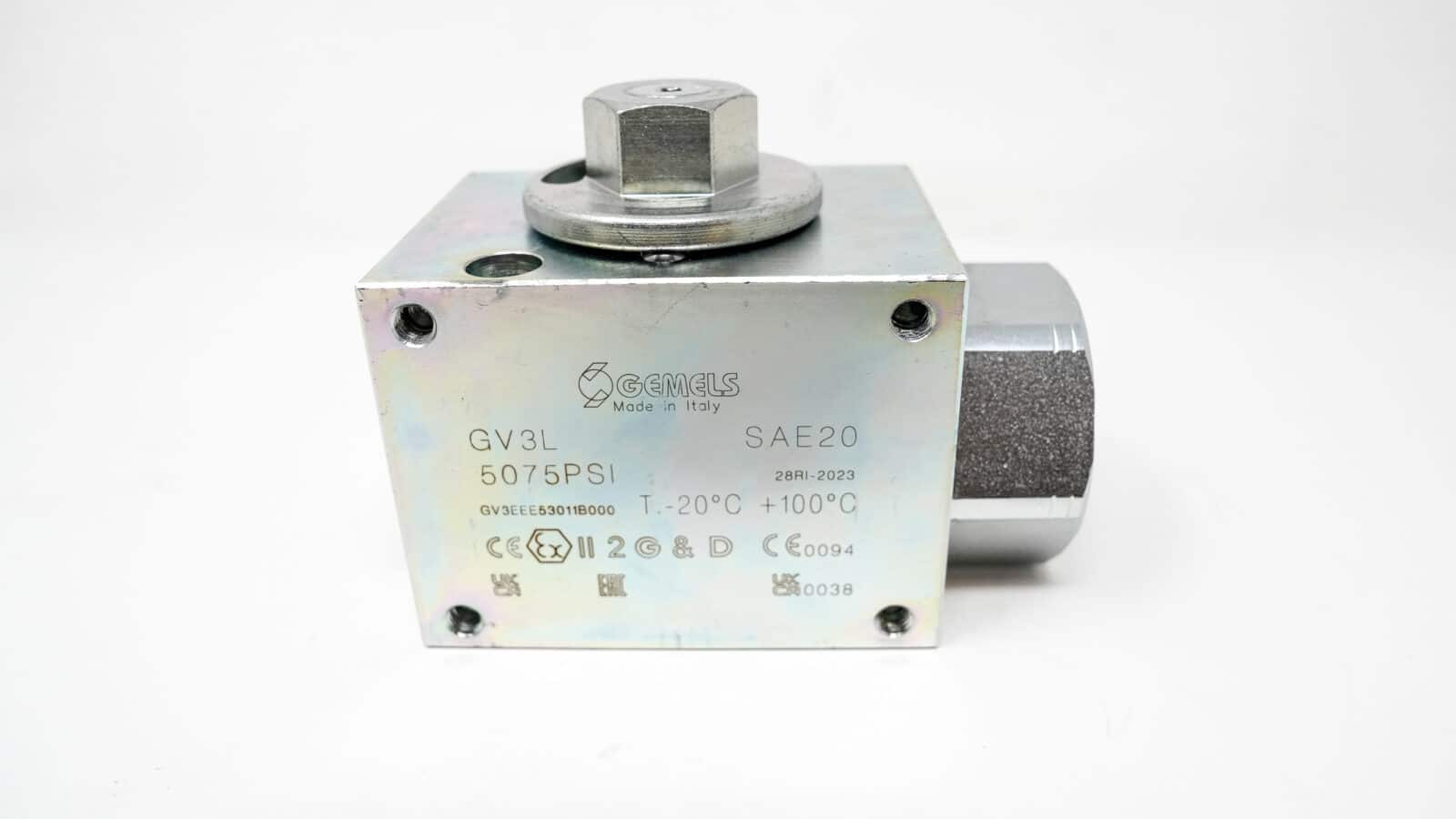 Gemels® 3 Way Excavator Ball Valve, Block Style, 1-1/4" SAE